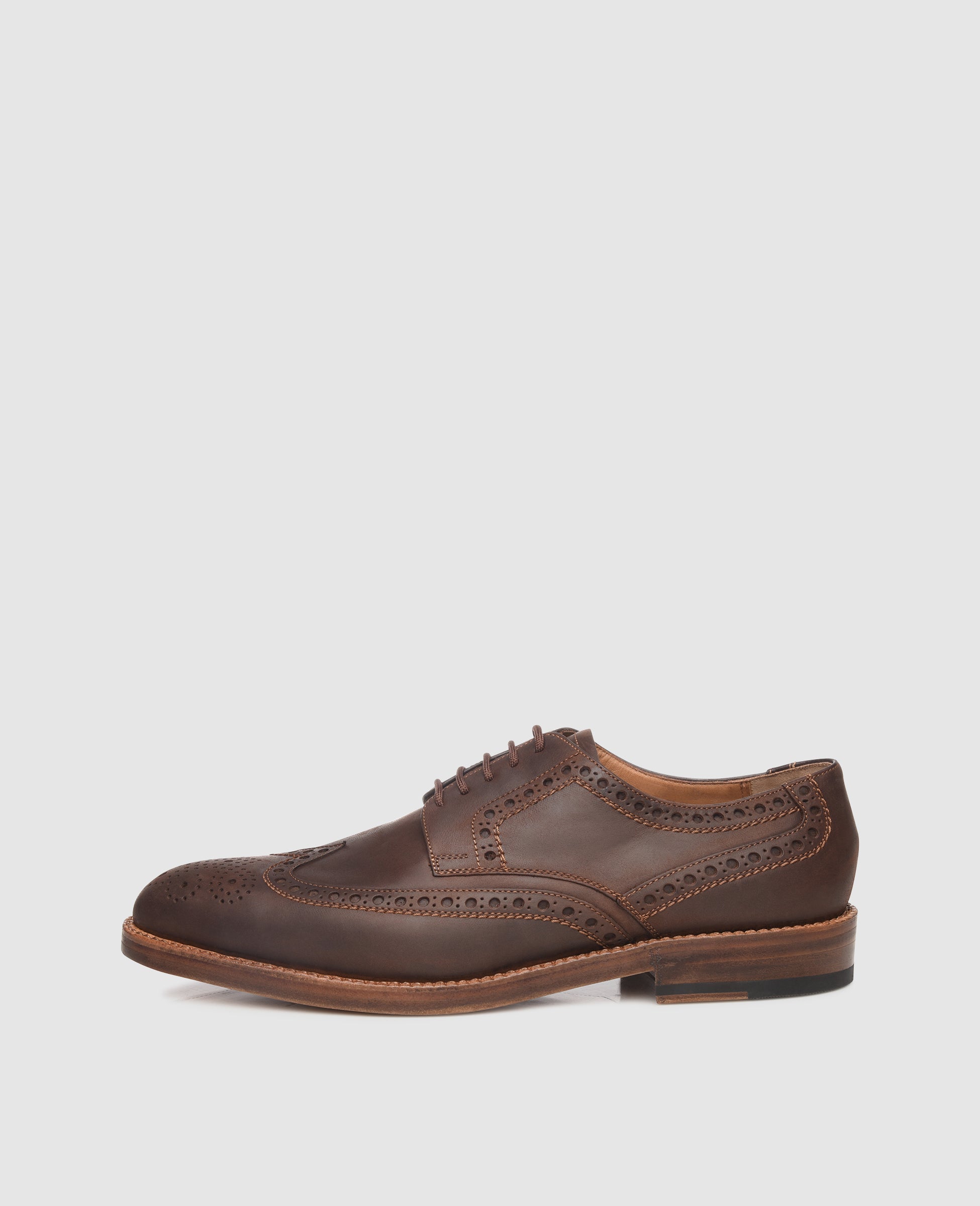 Stylish full brogue derby for men. – Heinrich Dinkelacker