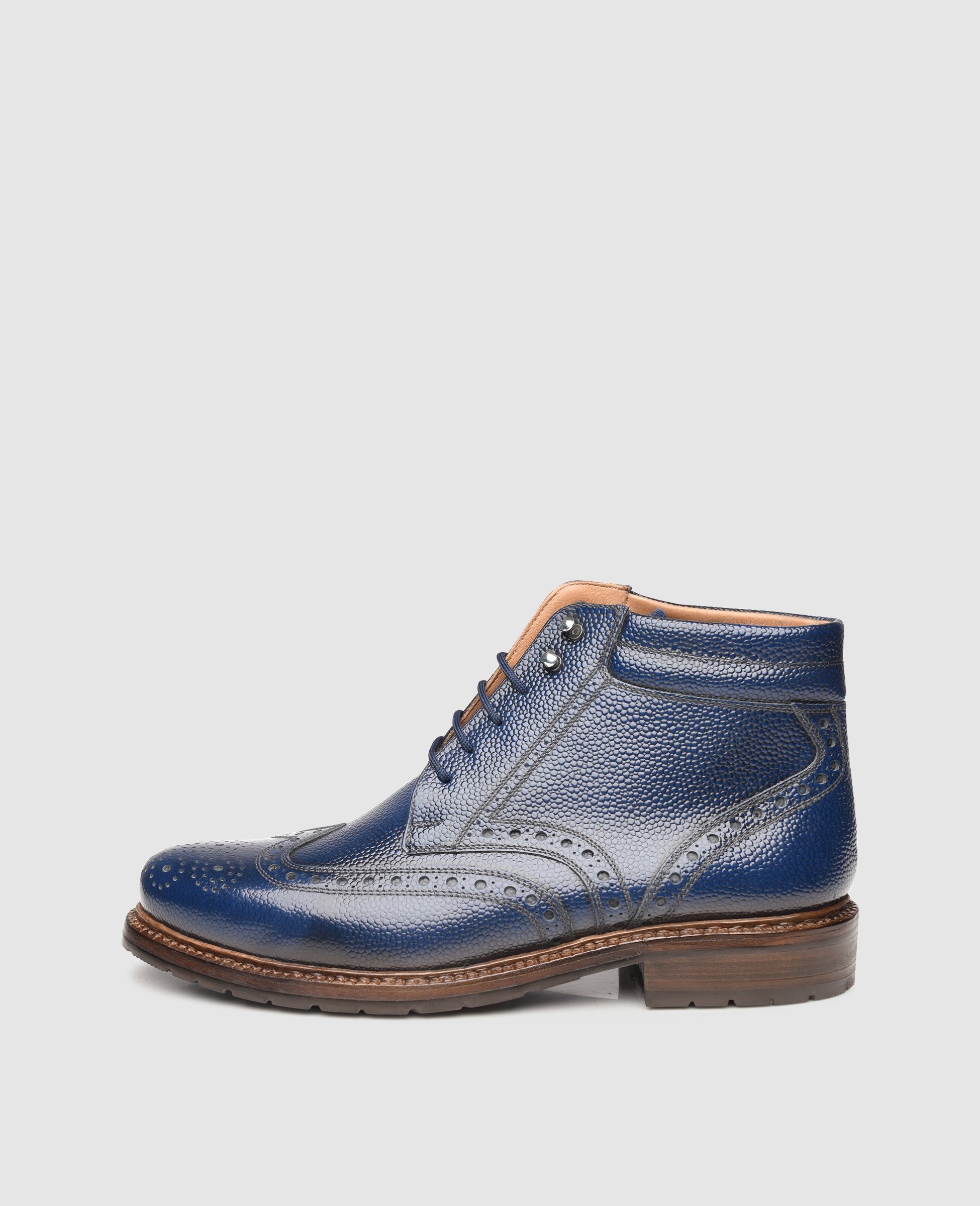 Exciting Full-Brogue Boot for Men – Heinrich Dinkelacker