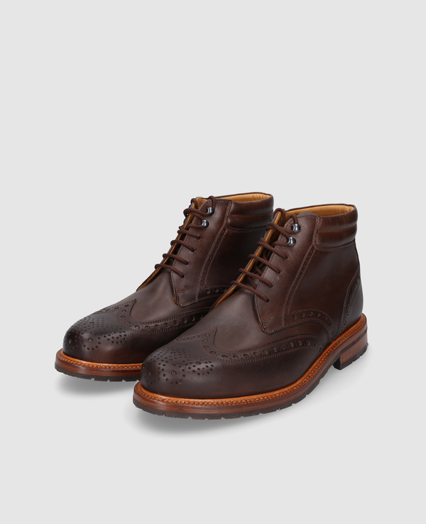 Budapester Schuhe für Herren – Heinrich Dinkelacker